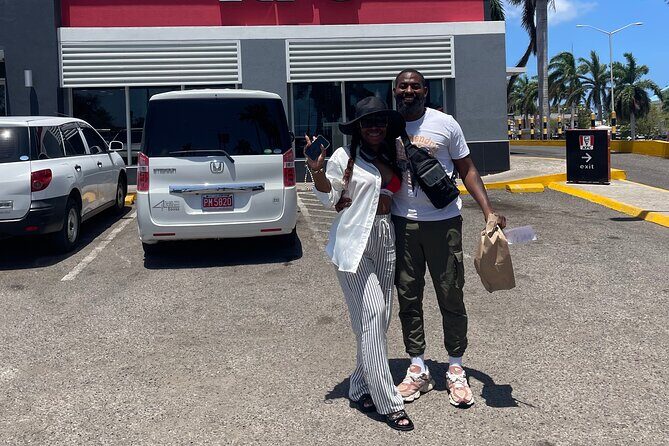 Excellence Oyster bay EXCLUSIVE private airport transfer - Who is this transfer best suited for?