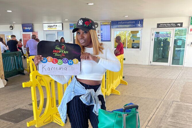 Excellence Oyster bay EXCLUSIVE private airport transfer - The Sum Up