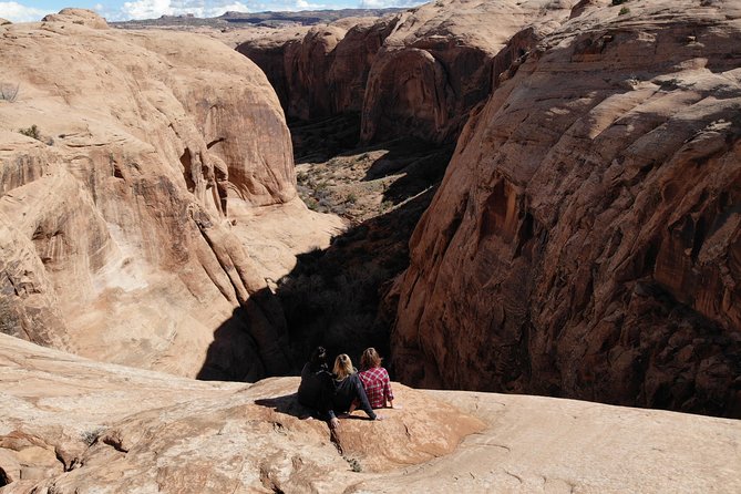 Exciting and Scenic Off-Road Guided Tour of Moab's Backcountry!!! - FAQs