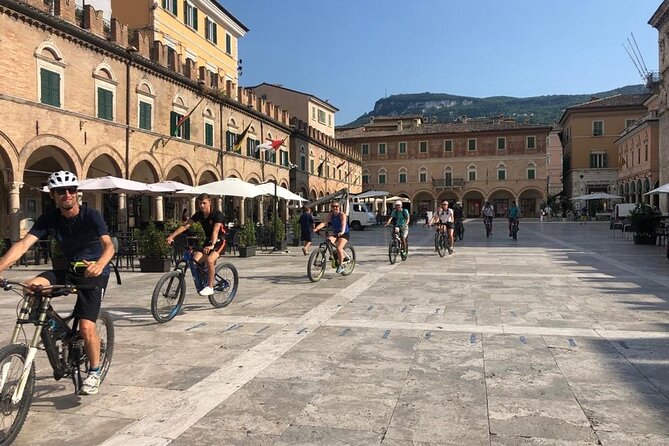 Exciting E-Bike Tour among the beauties and history of Ascoli - FAQ