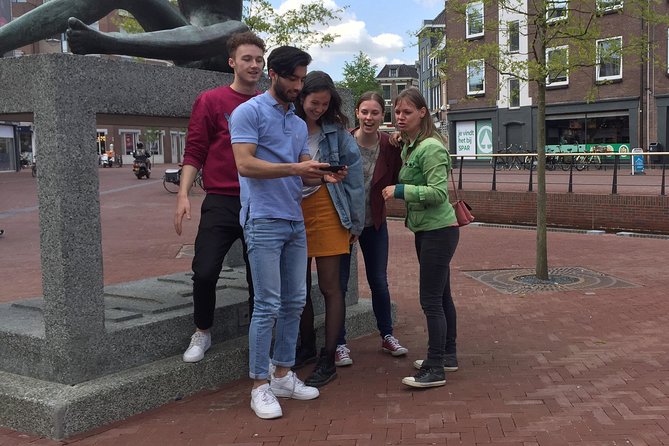 Exciting Murder Mystery - Interactive city walk in Hamburg - What to Expect: A Breakdown