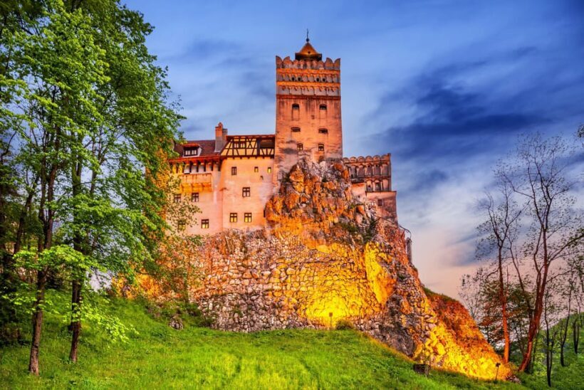 Exclusive 1-Day Minivan 8 : Draculas, Peles Castle & Brasov - Value and Practical Considerations