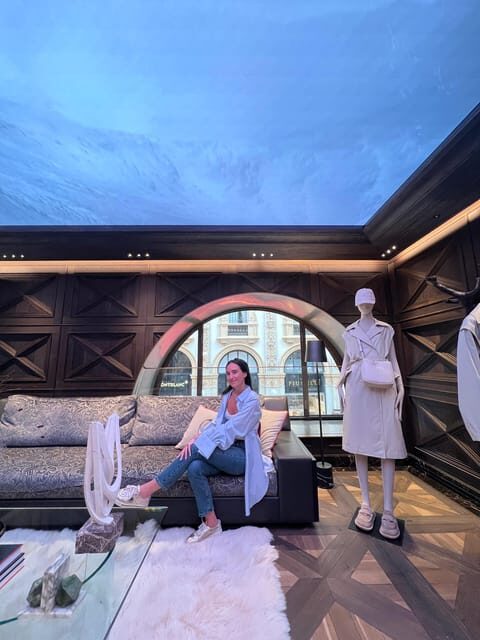 Exclusive 4-Hour Personal Shopping Experience in Milan - A Deep Dive into the Milan Shopping Experience