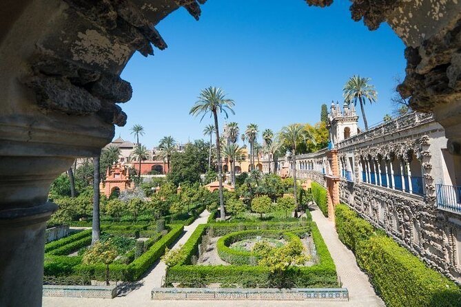Exclusive Alcazar with breakfast or afternoon coffee in gardens - The Itinerary: From Palace Walls to Streets of Santa Cruz