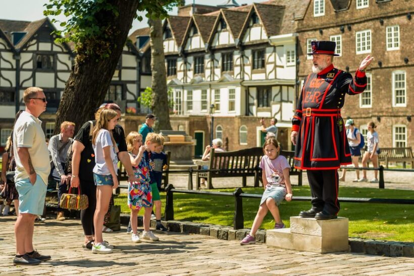 Exclusive Beefeater Meet & Greet at the Tower of London - Introduction