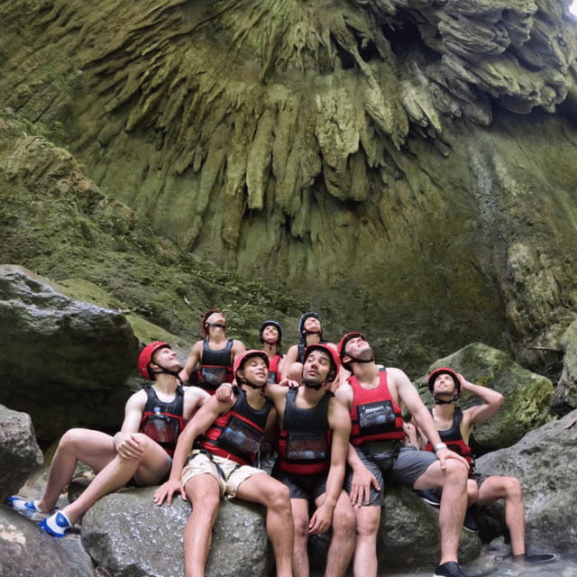 Exclusive Canyoneering Adventure at Kawasan Falls - The Experience: Pros and Cons