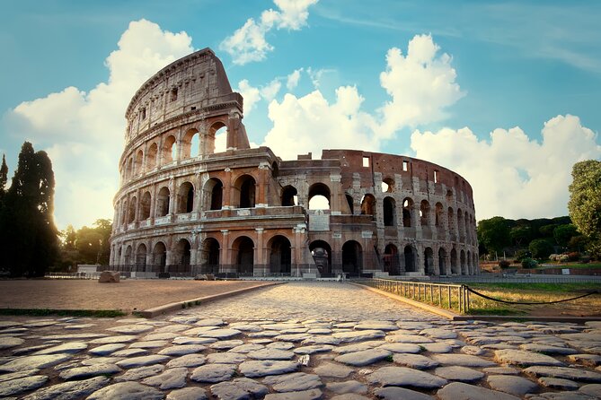 Exclusive Colosseum Tour With Top-Rated Guide - Inclusions and Meeting Details