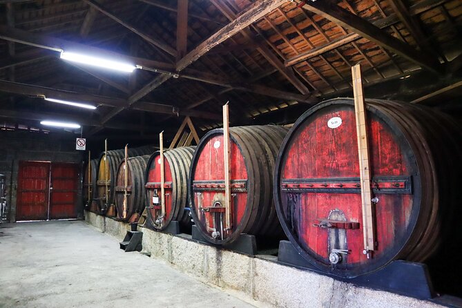 Exclusive Douro Valley: Visit 3 Wineries, 9 Wine Tastings & Lunch - FAQ