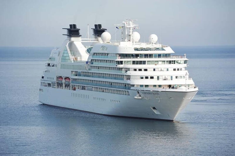 Exclusive excursion from Vigo to Santiago de Compostela for cruise passengers - Why This Tour Matters: An Authentic, Well-Organized Day Trip