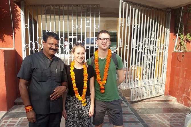 Exclusive Full Day Delhi Sightseeing with All Inclusive (Entrance fee and Lunch) - Qutub Minar: A Tower of History