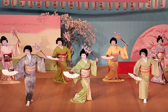 Exclusive Geisha Experience in Atami - Geisha (Geigi) Dance Performance