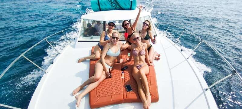 Exclusive Isla Mujeres and Cancun Private Yacht Tour - Setting the Scene: What You Can Expect