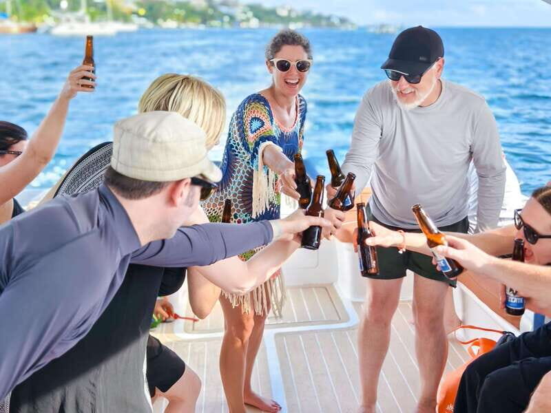Exclusive Isla Mujeres and Cancun Private Yacht Tour - Who Should Consider This Tour?