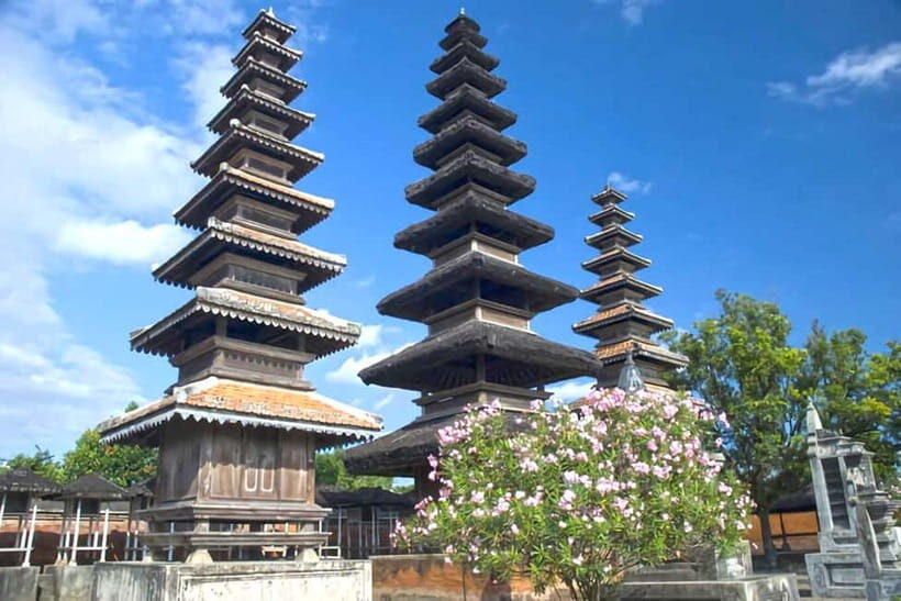 Exclusive Lombok City Tour Experience: Culture & Heritage - An In-Depth Look at the Lombok Cultural Tour