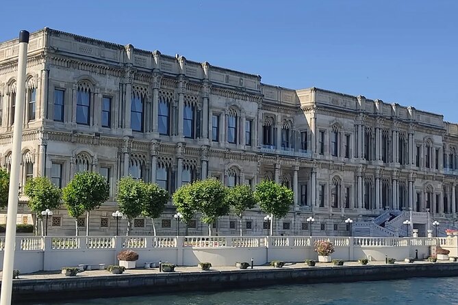 Exclusive Luxury Yacht Bosphorus Sightseeing Cruise in Istanbul - FAQs