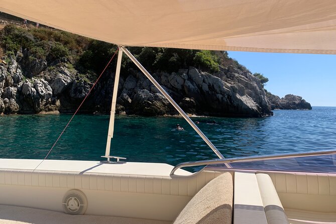 Exclusive Private Boat Tour on a Luxury Day Cruiser - Nice/Monaco - Onboard Amenities and Activities