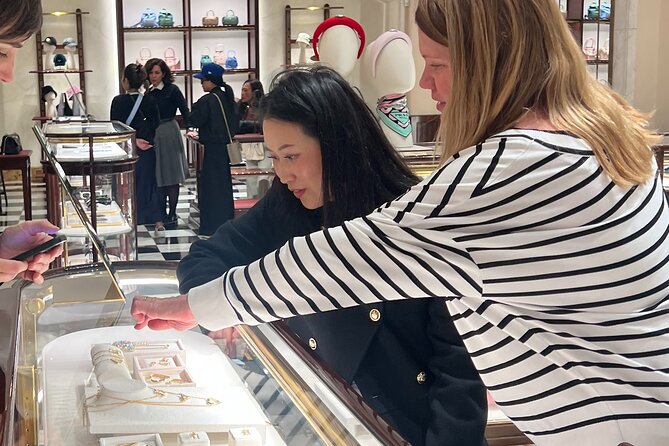 Exclusive Private Fashion Tour in Milan - Visiting Hidden Gems and Vintage Shops