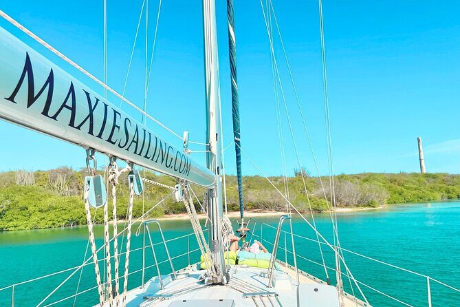 Exclusive Private Sailing Tour in Beautiful Curacao - A Close Look at the Experience