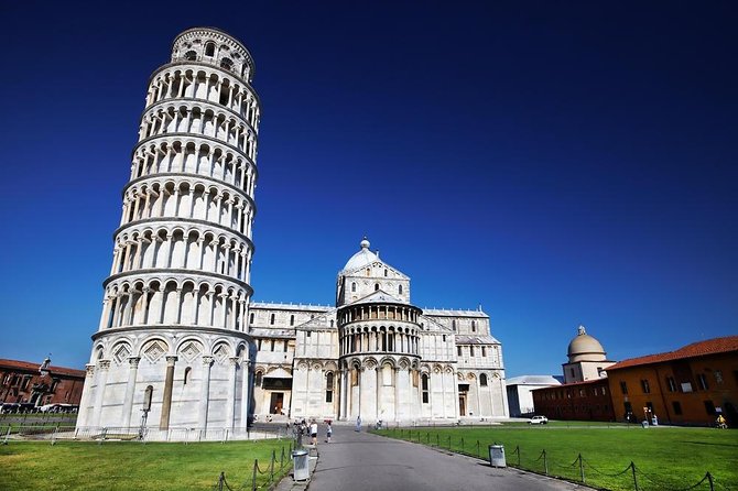 Exclusive Private Shore Excursion from Livorno port to Pisa and Lucca - FAQ