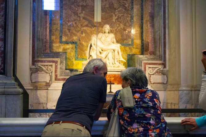Exclusive Private Tour: Vatican Museums, Sistine Chapel and St Peters Basilica - Discovering the Sistine Chapel