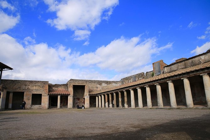 Exclusive Shore Excursion From Naples Cruise Terminal to Pompeii & Amalfi Coast - Exploring the Ancient Ruins of Pompeii