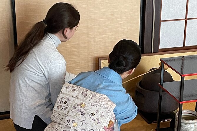Exclusive Tea Ceremony & Wagashi Cooking Opposite Kansai Airport - What to Expect During the Exclusive Tour