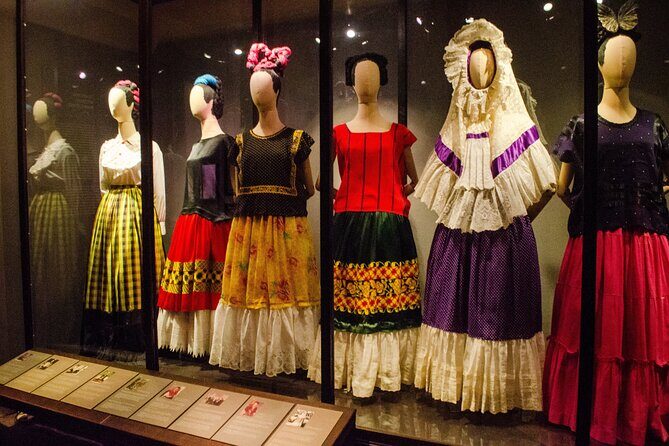 EXCLUSIVE TOUR Frida Kahlo Museum - SMALL GROUPS - An In-Depth Look at the Tour Itinerary