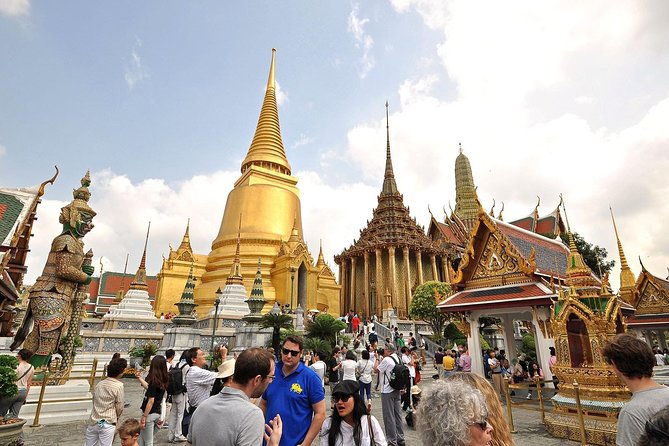 Exclusive Tour Grand Palace, Emerald Buddha & Reclining Buddha - Frequently Asked Questions