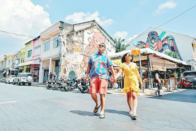 Exclusive Tour Sightseeing with Photographer - Key Points