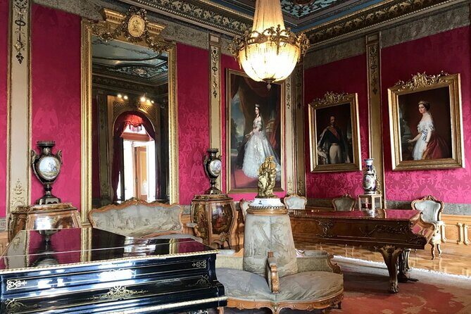 Exclusive Tour to Chapultepec Castle - Who Should Consider This Tour?