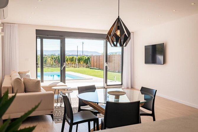 Exclusive V.I.P Party All-Included for Bachelor/Stag/Gentlemen - Who Is This Tour Best For?