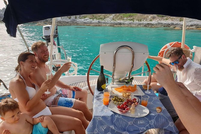 Excursion by Sailing Yacht - About Your Stay