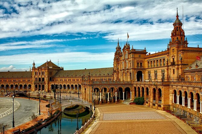 Excursion from Malaga to Seville with tickets to the Real Alcázar - The Tour Breakdown: What to Expect