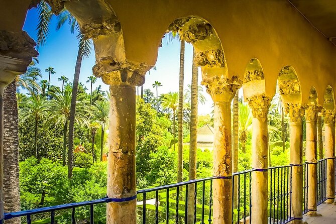 Excursion from Malaga to Seville with tickets to the Real Alcázar - FAQ