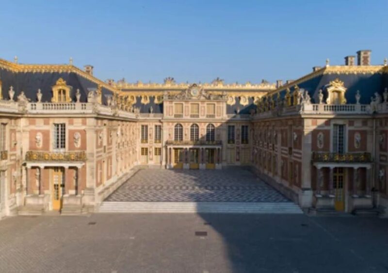 Excursion from Paris to Versailles Palace by Tootbus - Exploring the Versailles Palace Day Trip with Tootbus