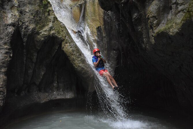 Excursion in Damajagua 7 Waterfalls Taino Bay and Amber Cove - FAQ