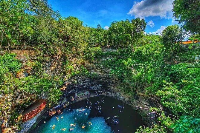 Excursion to Chichén Itzá, Valladolid and Cenote xcajum - Introduction