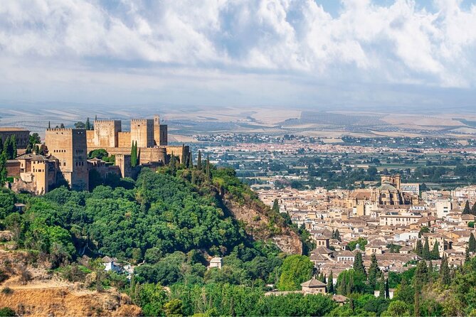 Excursion to Granada from Malaga - FAQs