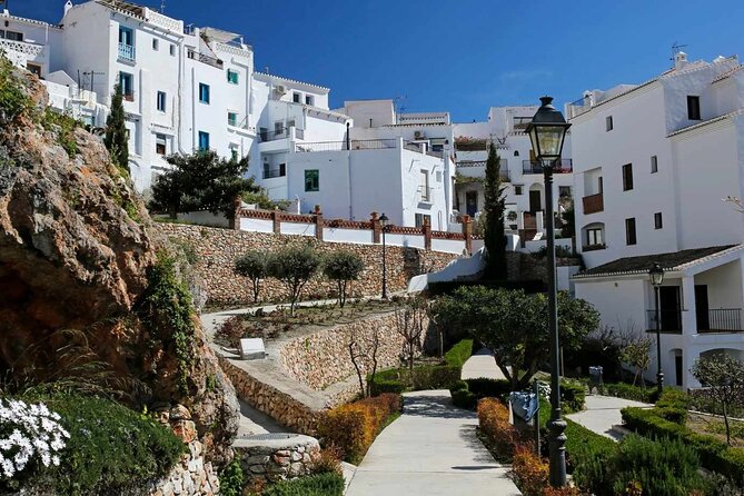 Excursion to Nerja & Frigiliana. - FAQ