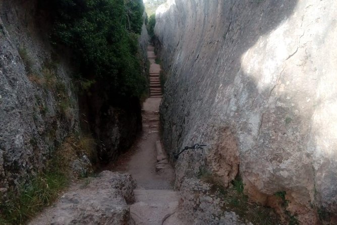 Excursion to the Enchanted City - Discovering the Mysterious Rock Formations