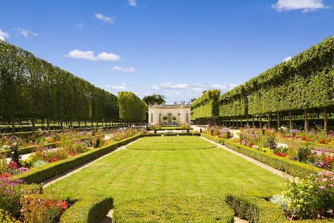 Excursion to Versailles by Train With Entrance to the Palace and Gardens - Train Travel to Versailles