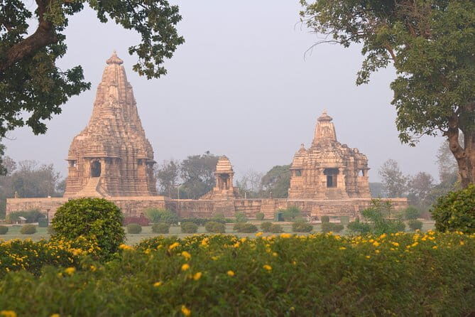 Excursion Trip to Unbeatable Kalinjar Fort - FAQ