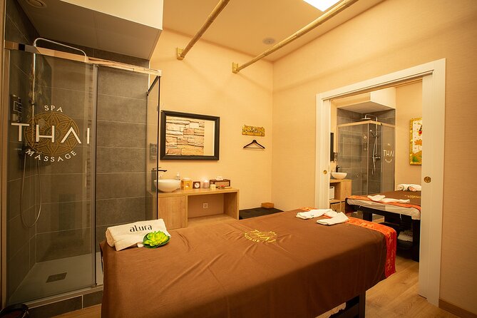 Exfoliating and Moisturizing Body Treatment of 60 Min in THAI MASSAGE ALURA - Why Choose Thai Massage Alura?