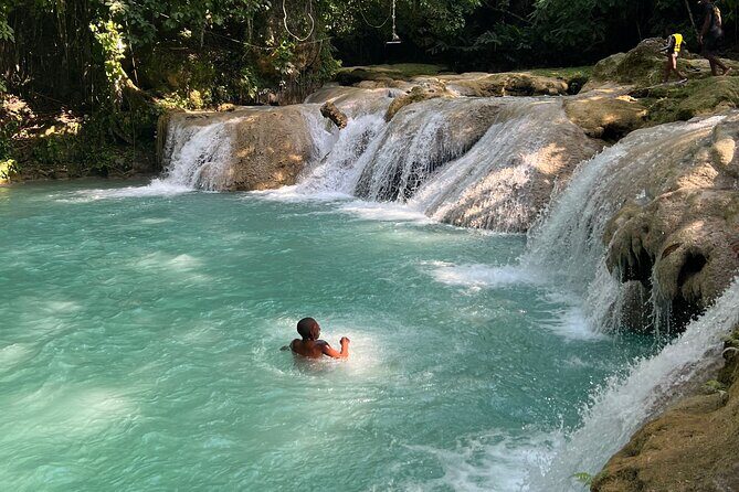 Exotic Blue Hole and Native Tour - The Sum Up