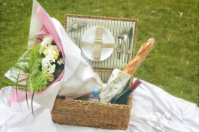 Experience a Decadent French Picnic with Wine Pairing in Paris - Authenticity and Educational Value