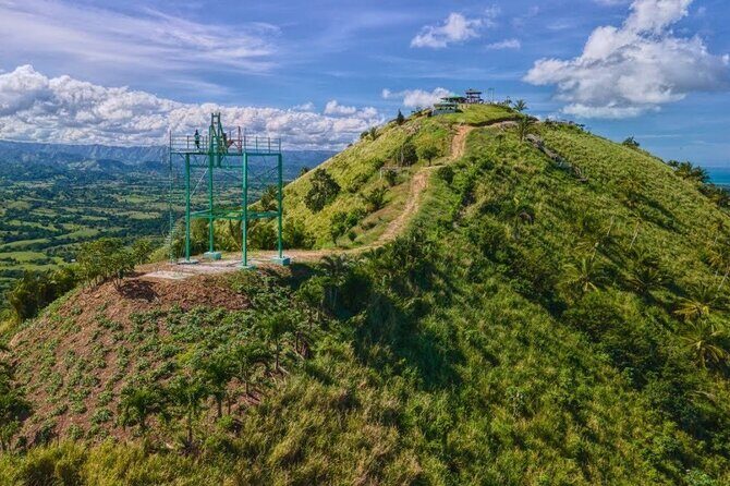 Experience A Scenic Adventure on Horseback at Montaña Redonda - Who Should Consider This Tour?