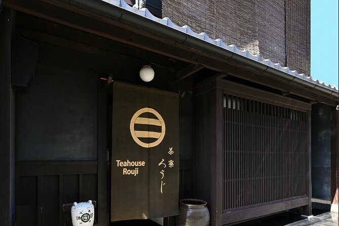 Experience a Tea Ceremony in an Authentic Tearoom, in Kyoto! - Tasting Japanese Sweets