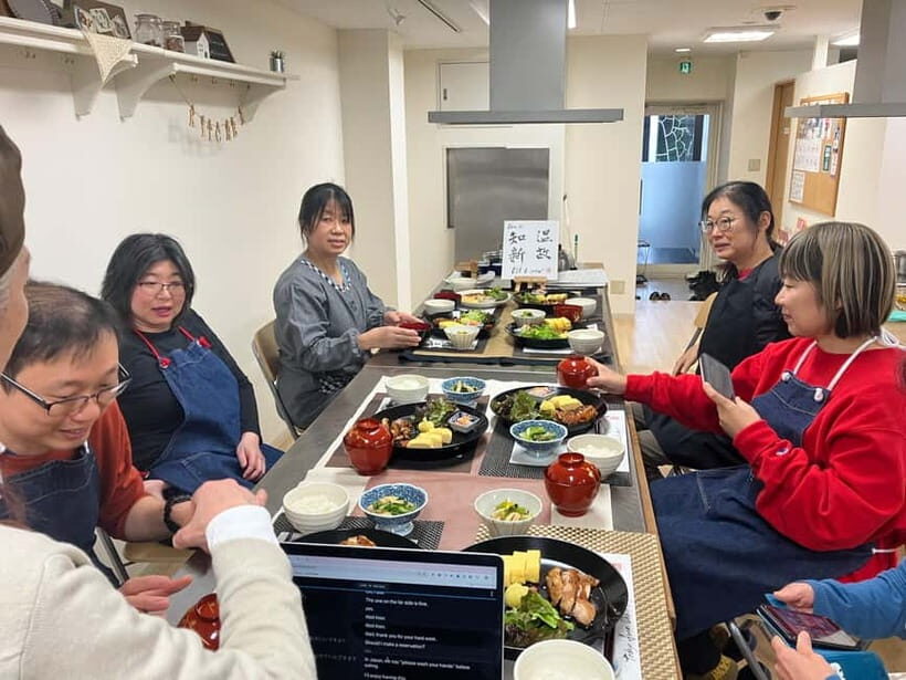 Experience Authentic Japanese Home Cooking in Kyoto - Key Points