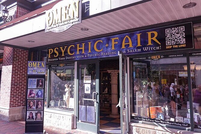 Experience Authentic Salem Séance with Entry Pass - Who Will Love This Tour?