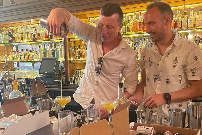 Experience Cocktail Mixing in Los Angeles - A Detailed Look at the Experience